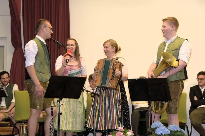 Kurznachrichten: In Fürstenfeld und Söchau fusionieren auch die ÖVP ...